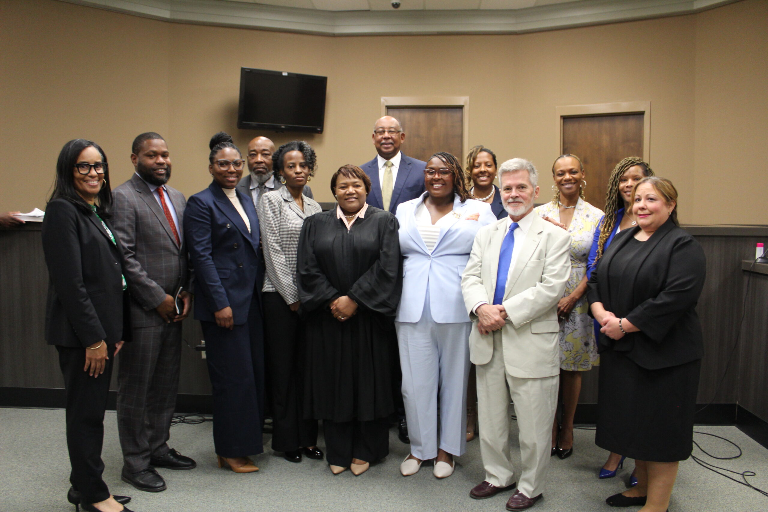 APDs in District 7 take Oath of Office - Indigent Defense Services